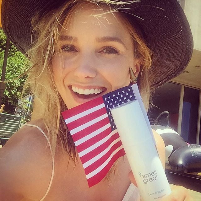 Celebrities Using Instagram Popsugar Celebrity
