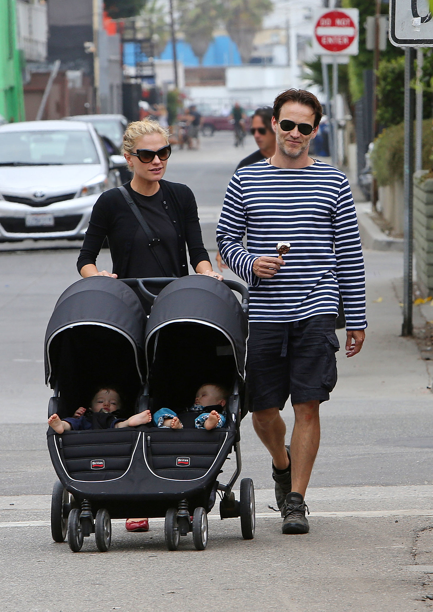 Stephen Moyer and his wife, Anna Paquin, had double the bundle when ...