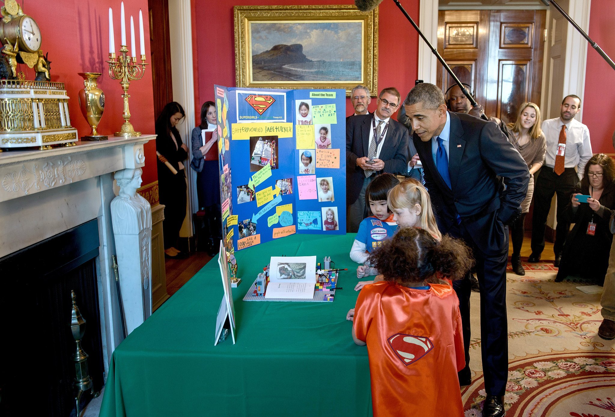 President Obama With Girl Scouts at Science Fair | POPSUGAR Family